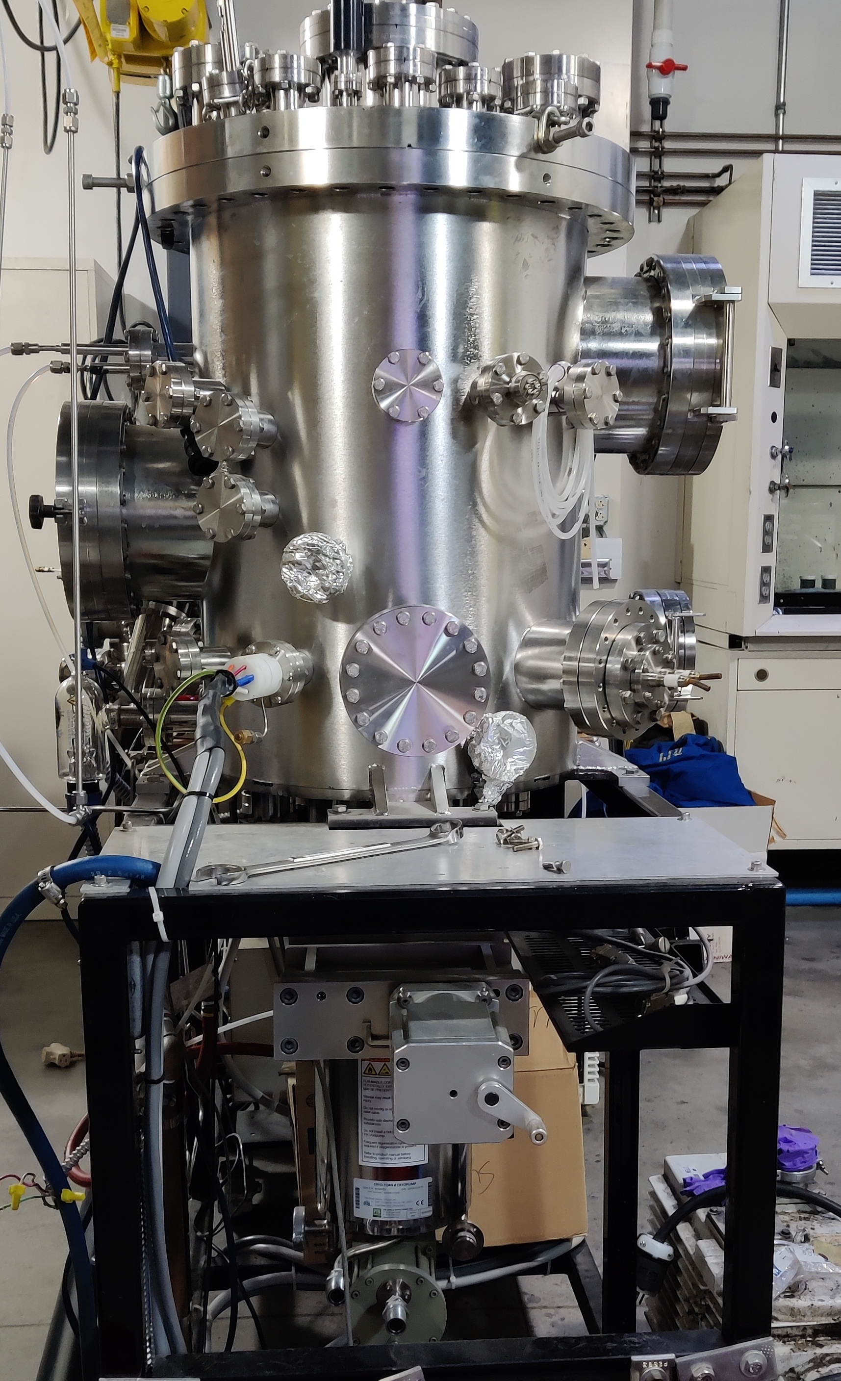 Oxide Nano Electronics Laboratory